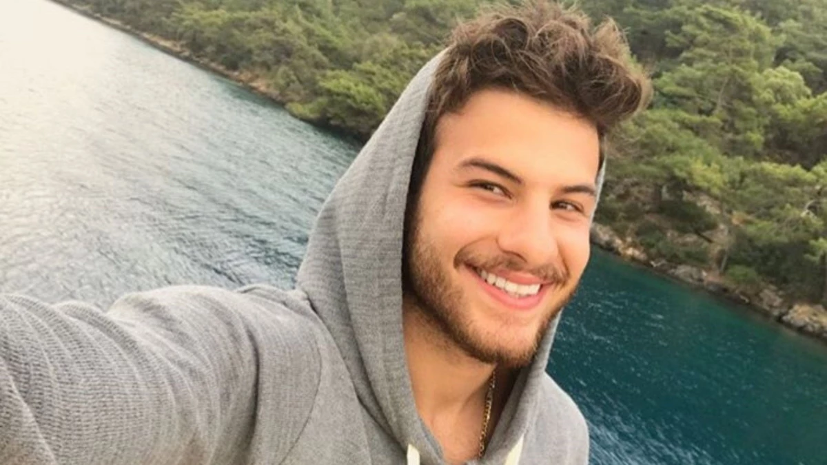 Mustafa Mert Koç kimdir, kaç yaşında? Yaz Şarkısı Kemal kim? Mustafa ...